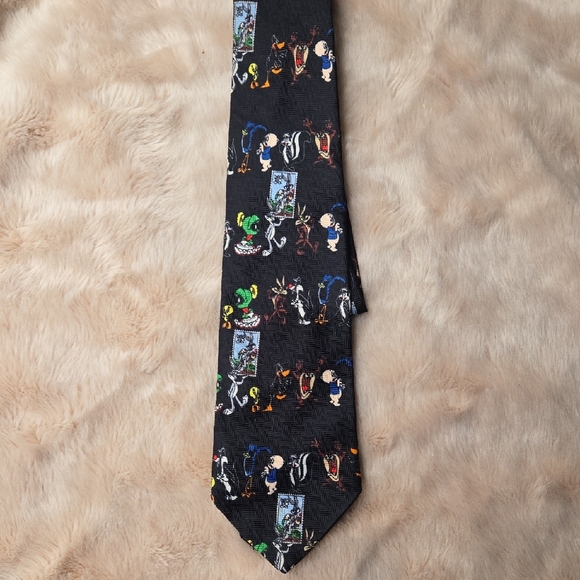 Warner Bros. | Accessories | Looney Tunes Character Print Black Tie ...